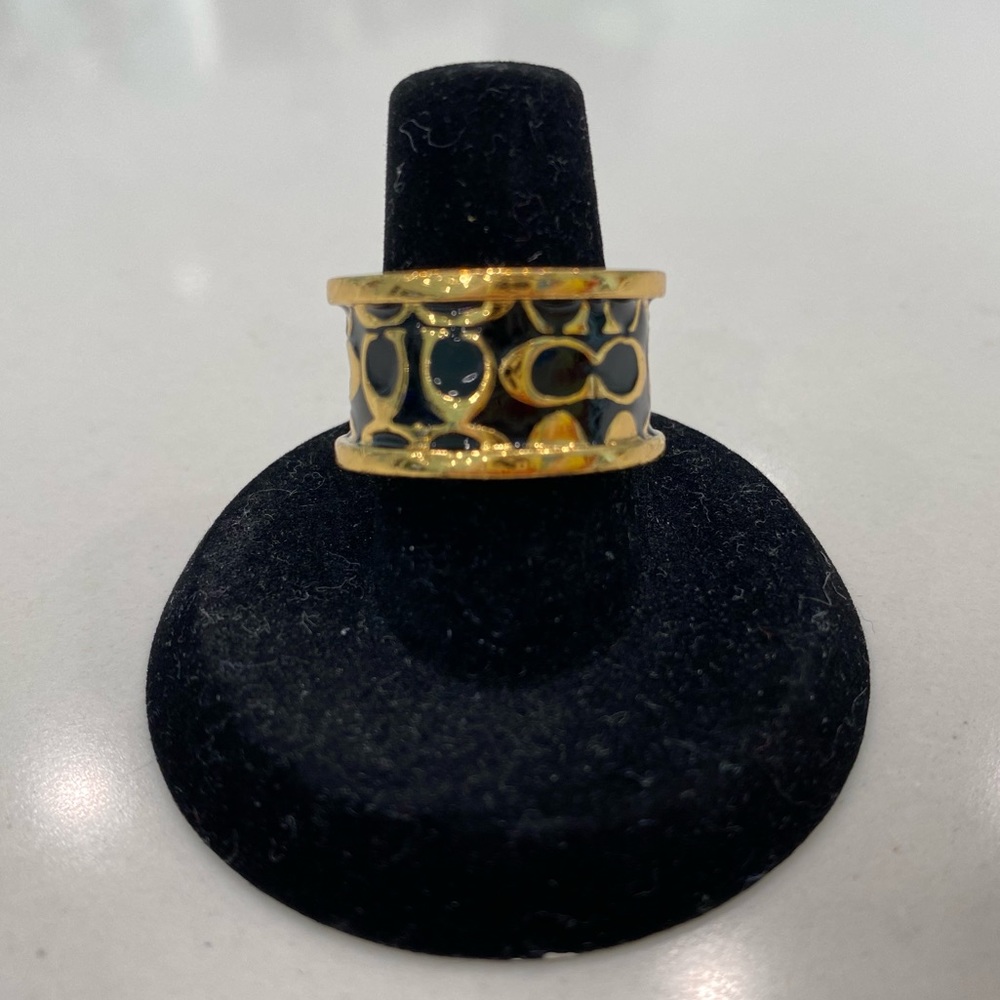 Coach Gold And Black Enamel Wide Band Logo Ring - Gem